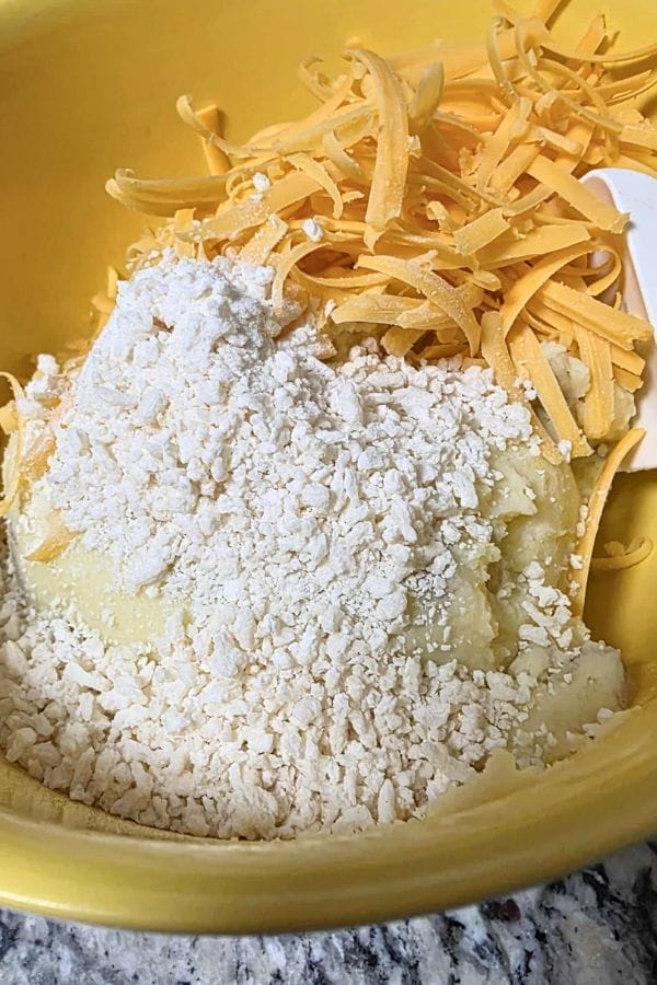 Leftover Mashed Potato Cakes: A Kid-Friendly Recipe